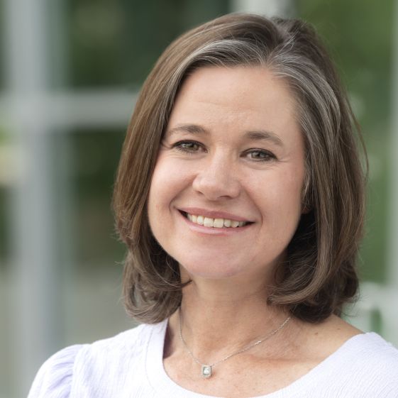 Kelly Waugh's Instagram, Twitter & Facebook on IDCrawl